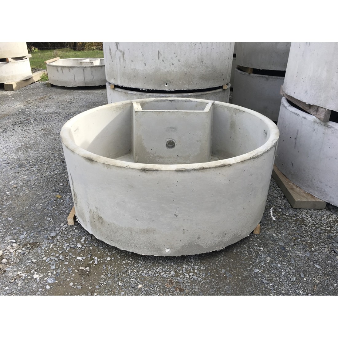 Concrete Trough Round 1000L